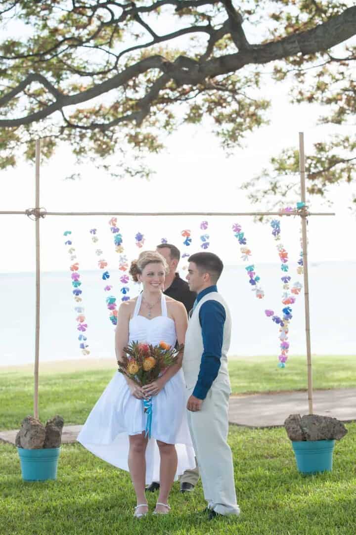 DIY Paper Flower Garland Lei Tutorial (with free printables and ...