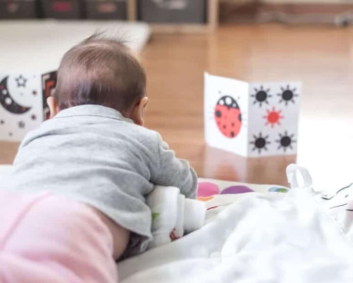 Free Printable High Contrast Cards for Newborns - The Artisan Life