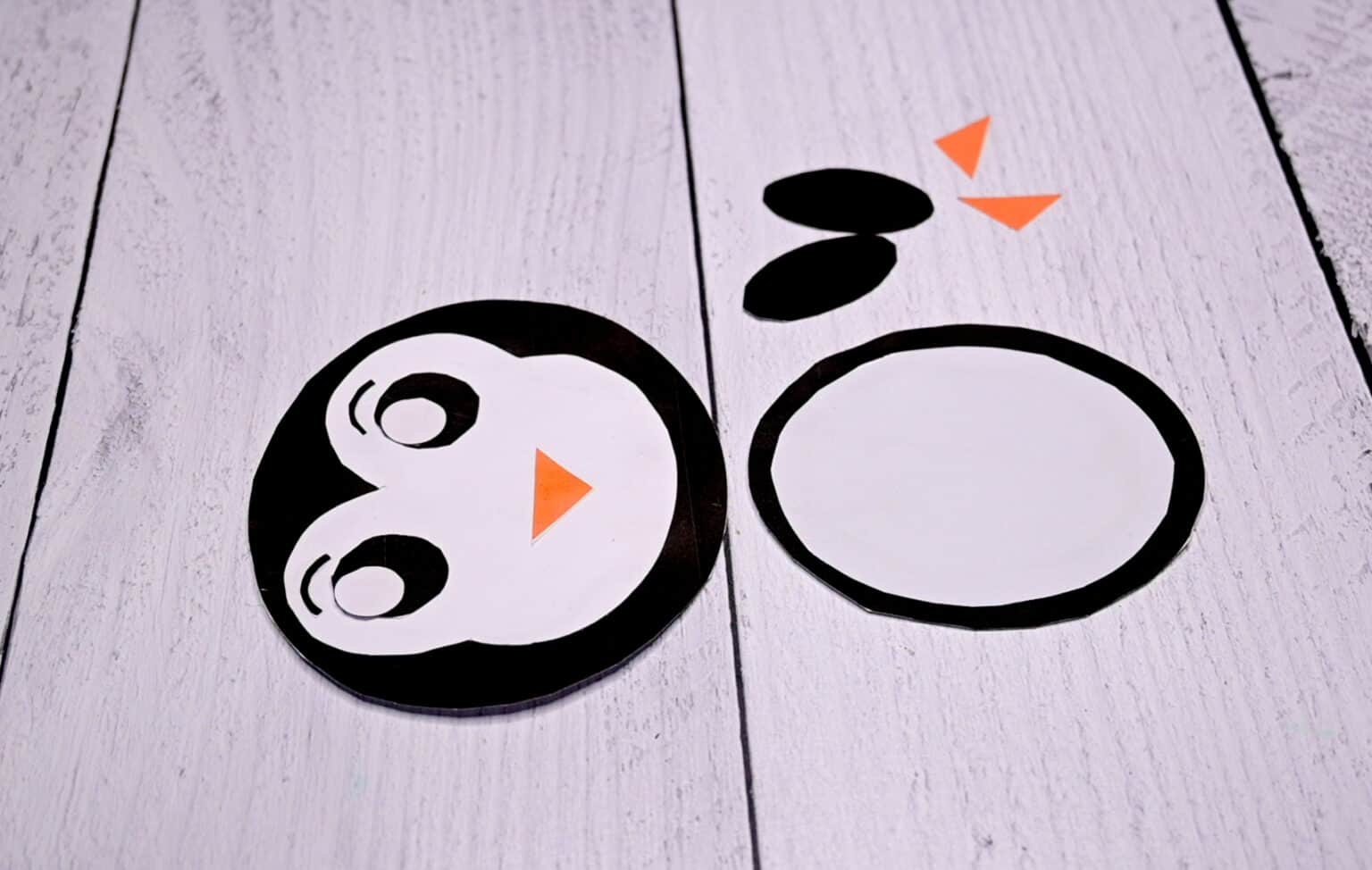 Free Printable Penguin Craft (cut & paste penguin) - The Artisan Life