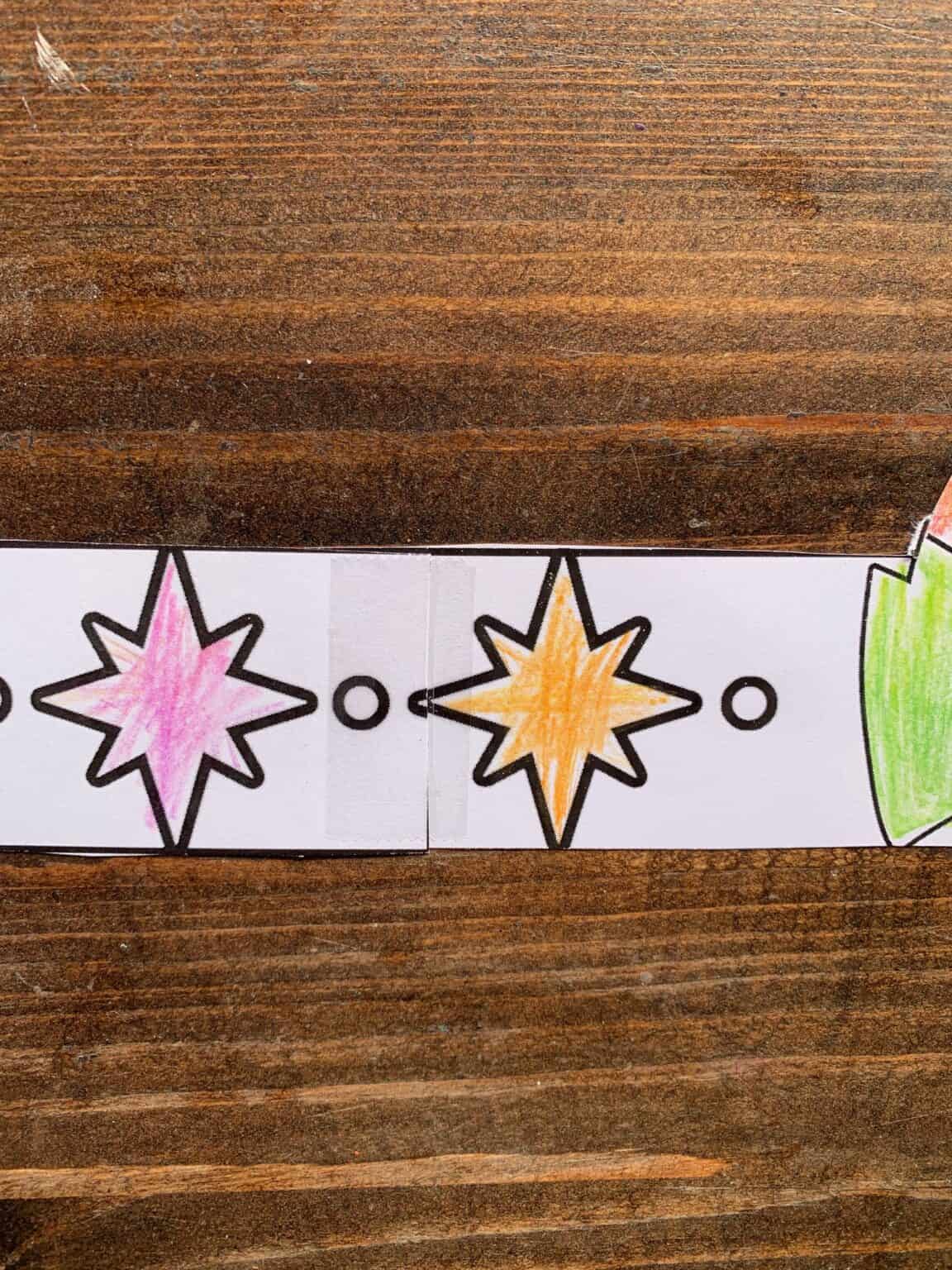 Free Printable Christmas Elf Hat Craft - The Artisan Life