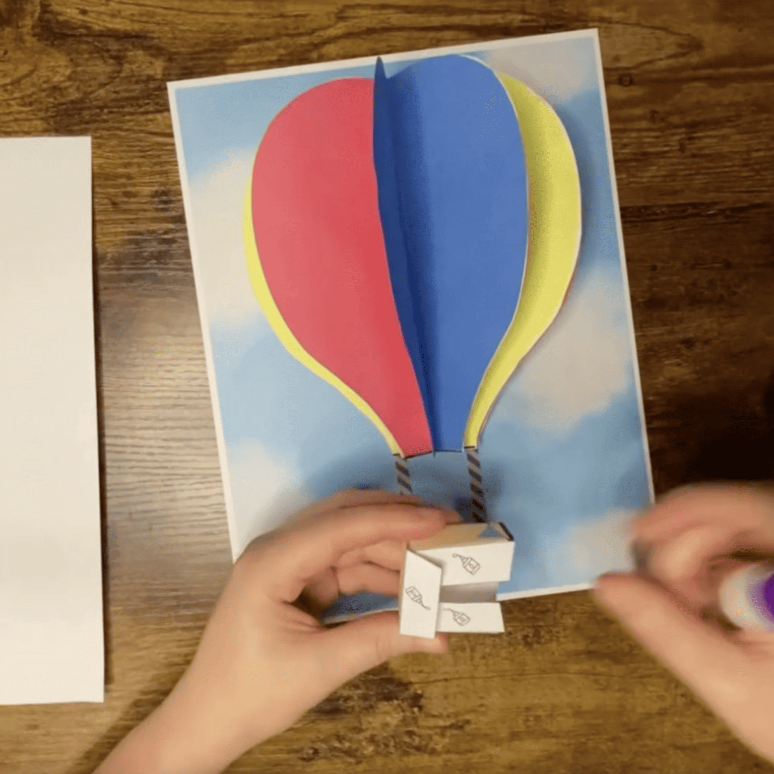 Free Printable Printable Hot Air Balloon Craft - The Artisan Life