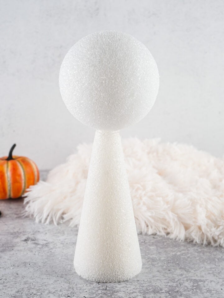 Easy DIY Sherpa Ghost Craft - The Artisan Life